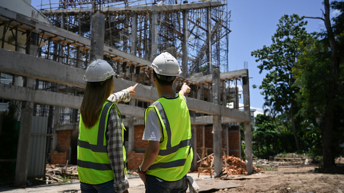 Safety Features & Drip Diapers that Fit the Genie S40 Lift