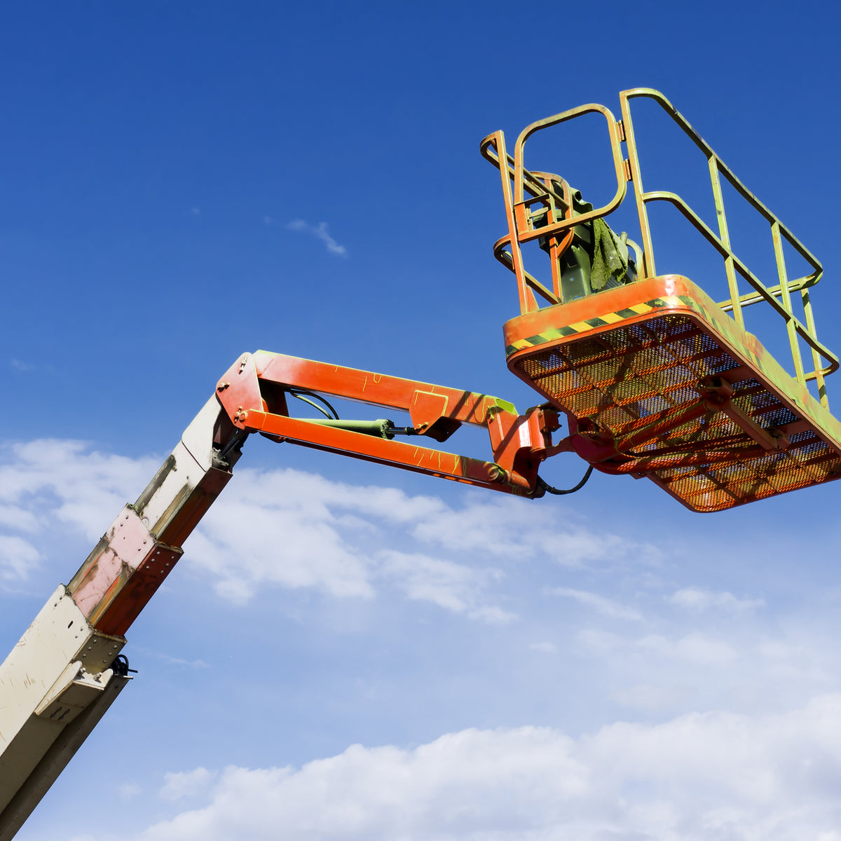101 Guide to Aerial Lifts: What Your Need to Know